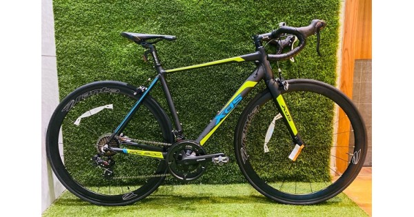 Buy XDS RC 300 Raod Bike-Black-Green Online in India | wizbiker.com